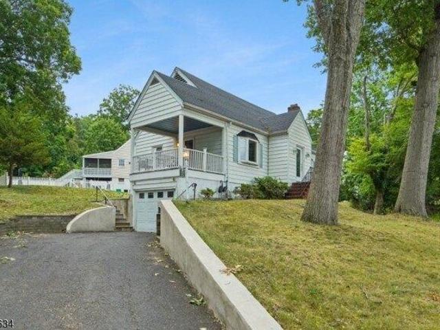 house with 4 bedroom, Wayne NJ ES104834450