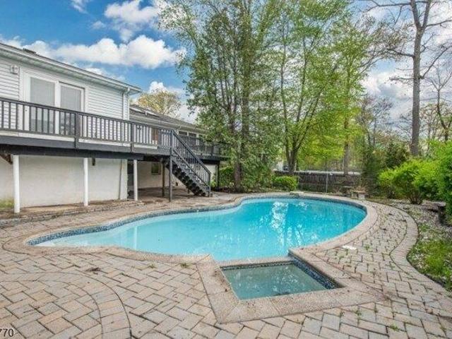 house with 4 bedroom, Wayne NJ ES104835989