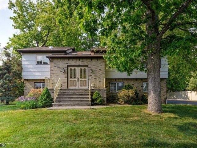 house with 4 bedroom, Wayne NJ ES105203889