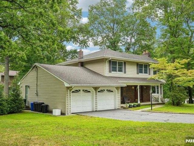 house with 4 bedroom, Wayne NJ ES105204910