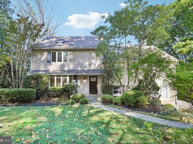 house with 4 bedroom, Wayne PA DLS93106656