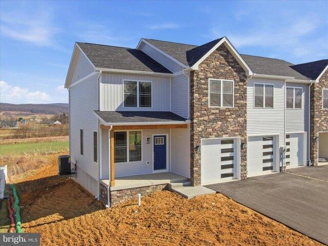 house with 4 bedroom, Waynesboro PA ES104907049