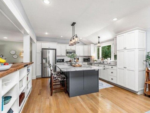 house with 4 bedroom, Wenham MA ES105206535