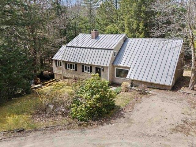 house with 4 bedroom, Weare NH DS103663146