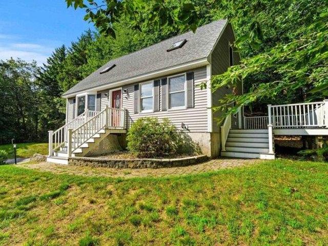 house with 4 bedroom, Weare NH ES105108789