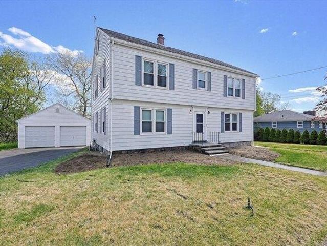 house with 4 bedroom, Webster MA DLS102255919