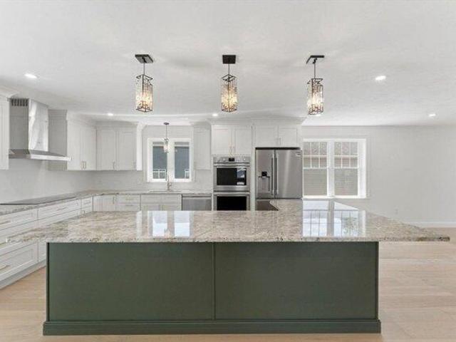 house with 4 bedroom, Webster MA ES103496703