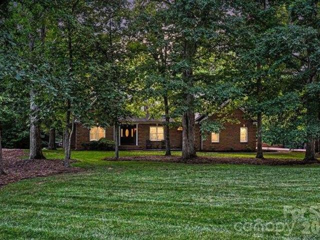 house with 4 bedroom, Weddington NC ES103602343