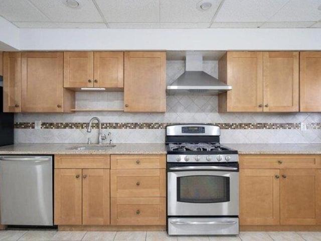 house with 4 bedroom, Weehawken NJ ES104832739