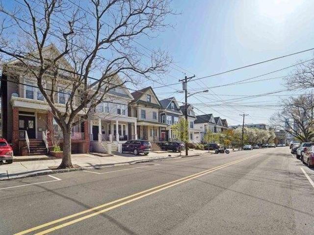 house with 4 bedroom, Weehawken NJ ES104921867