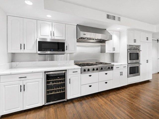 house with 4 bedroom, Weehawken NJ ES105175810