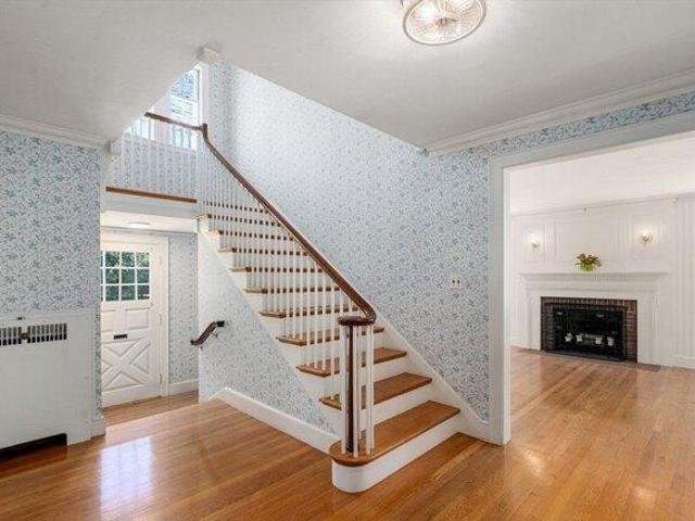house with 4 bedroom, Wellesley MA ES102960628