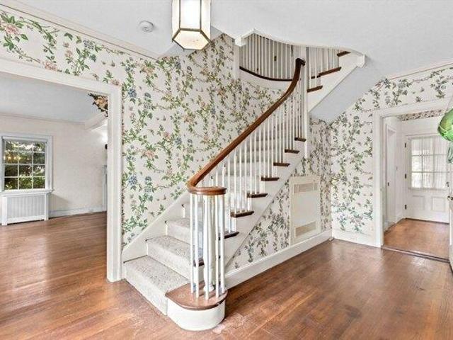 house with 4 bedroom, Wellesley MA ES104853213