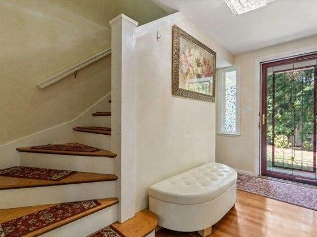 house with 4 bedroom, Wellesley MA ES105350941