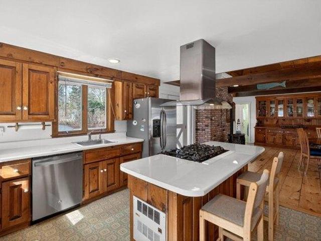 house with 4 bedroom, Wellfleet MA ES103965662
