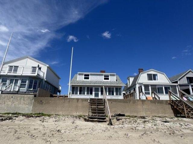 house with 4 bedroom, Wells ME ES103496369