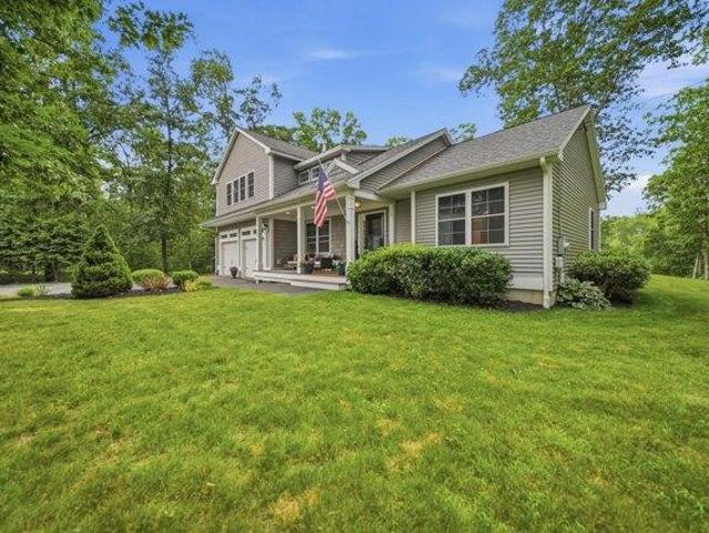 house with 4 bedroom, Wells ME ES104236858
