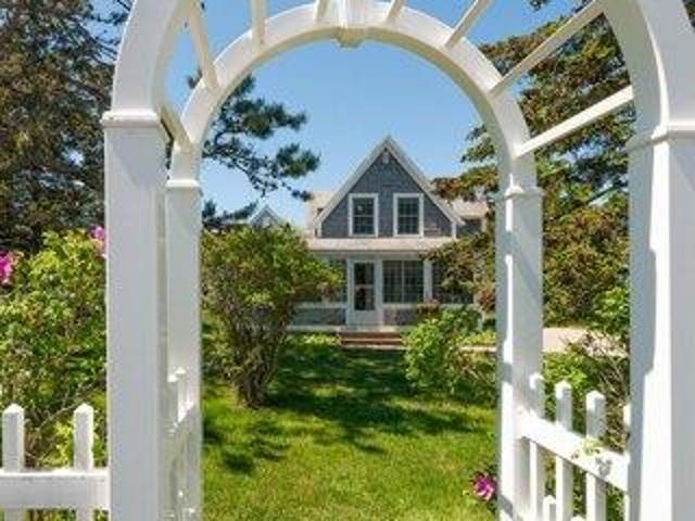 house with 4 bedroom, Wells ME ES104330175