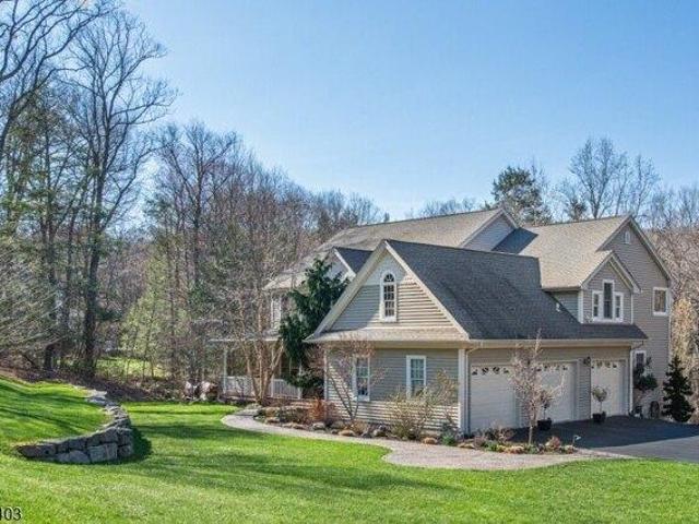 house with 4 bedroom, West Milford NJ DLS101801121
