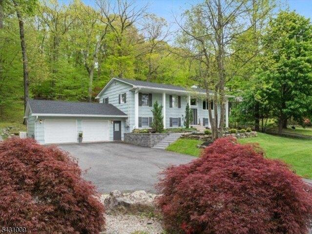 house with 4 bedroom, West Milford NJ DLS102313324