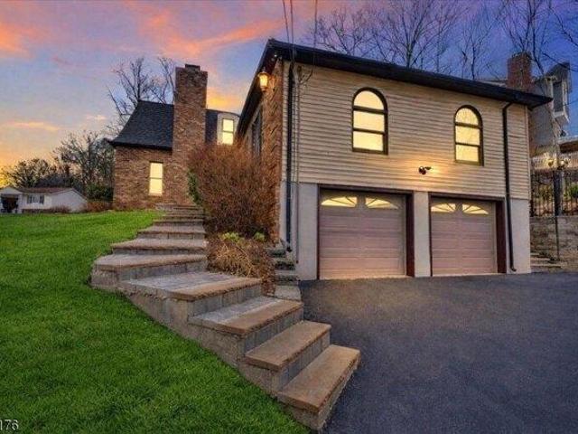 house with 4 bedroom, West Milford NJ DS101801128