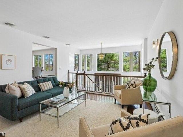 house with 4 bedroom, West Milford NJ DS102729426