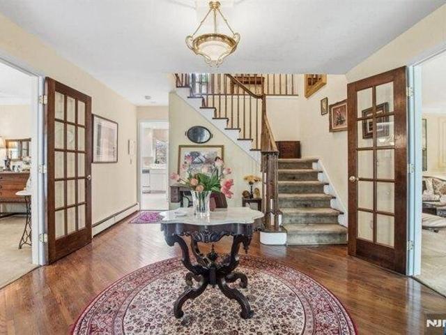 house with 4 bedroom, West Milford NJ DS102827179