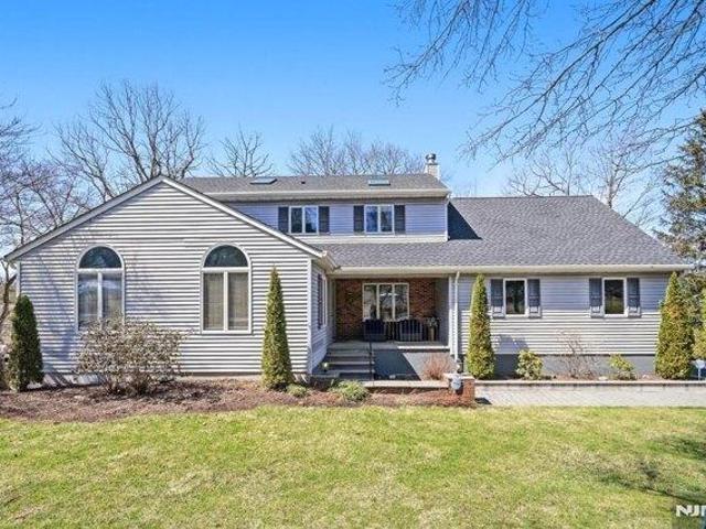 house with 4 bedroom, West Milford NJ DS102026419