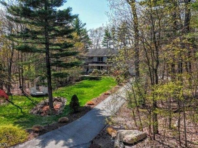 house with 4 bedroom, West Milford NJ DS103665966