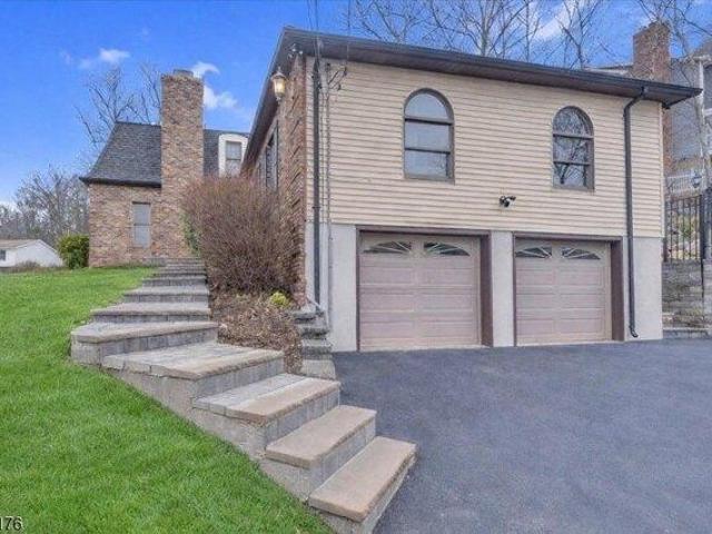 house with 4 bedroom, West Milford NJ ES103665962