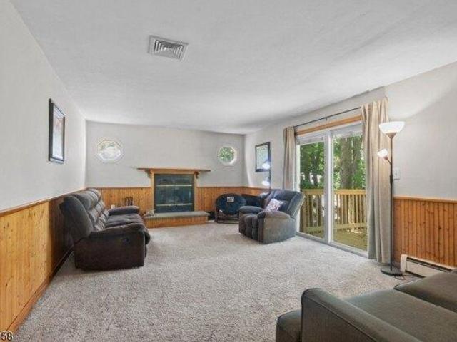 house with 4 bedroom, West Milford NJ ES105231298