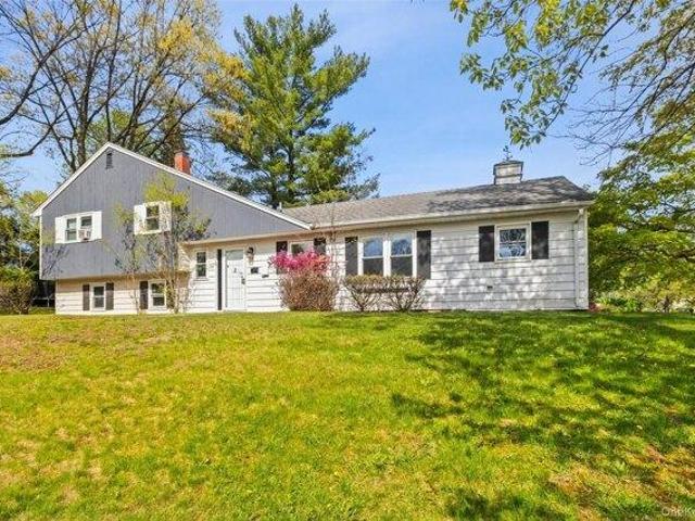 house with 4 bedroom, West Nyack NY DLS102283389