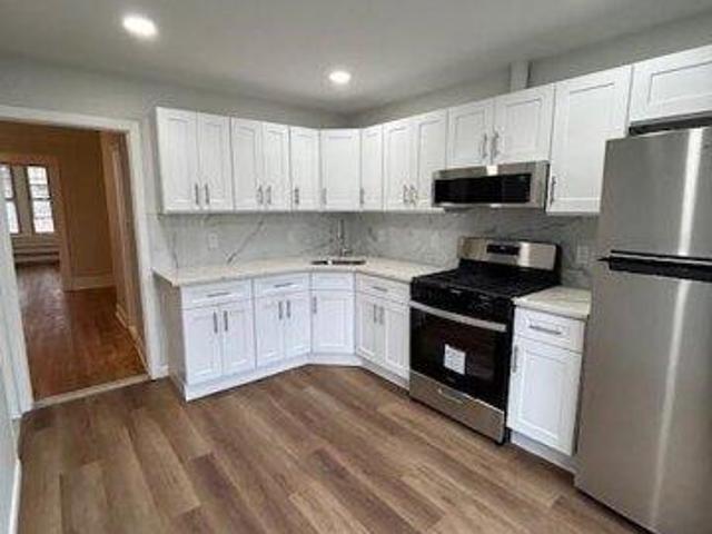 house with 4 bedroom, West New York NJ DS104190192