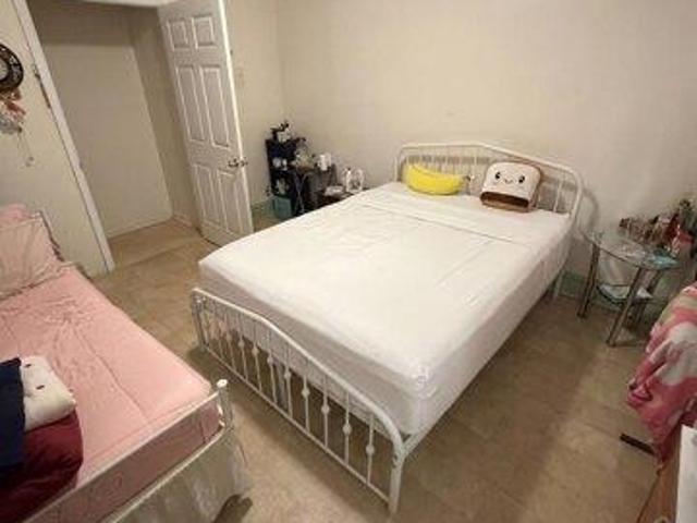 house with 4 bedroom, West New York NJ ES105140541