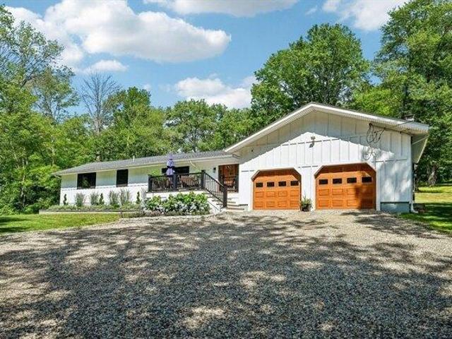 house with 4 bedroom, West Newbury MA ES105143691