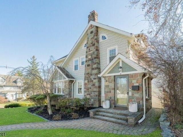 house with 4 bedroom, West Orange NJ DLS101602660