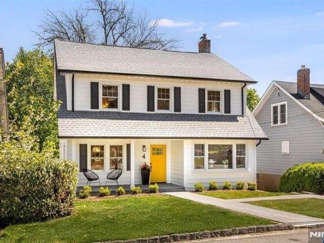 house with 4 bedroom, West Orange NJ DLS101780508