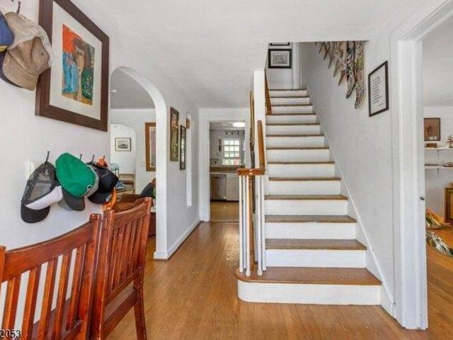 house with 4 bedroom, West Orange NJ DLS102475481