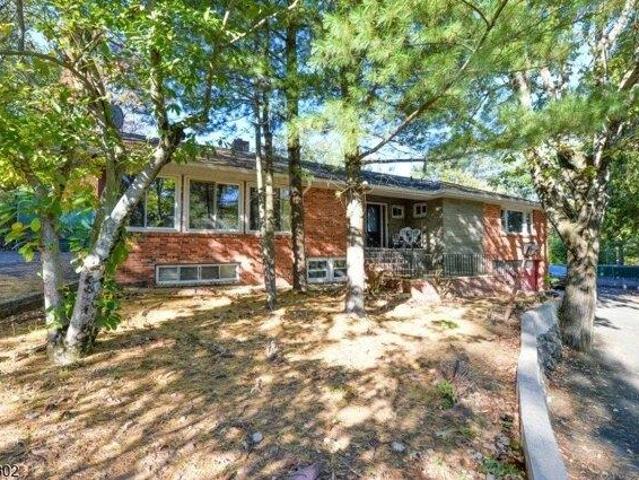 house with 4 bedroom, West Orange NJ DLS102478666