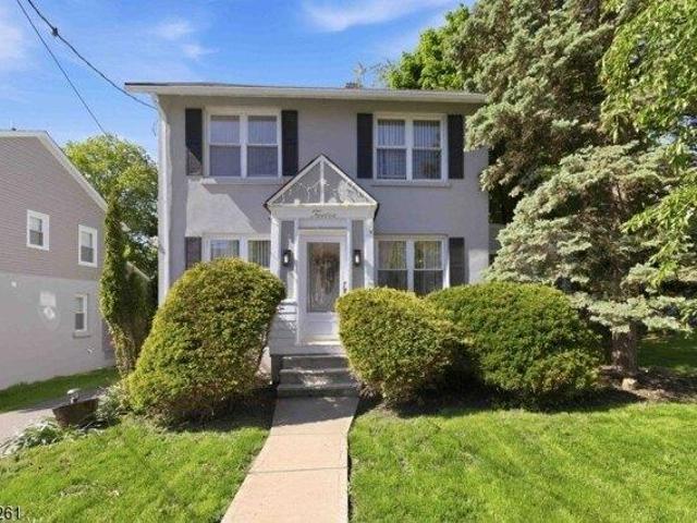 house with 4 bedroom, West Orange NJ DLS102725861