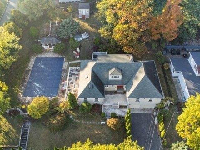 house with 4 bedroom, West Orange NJ DS102775571