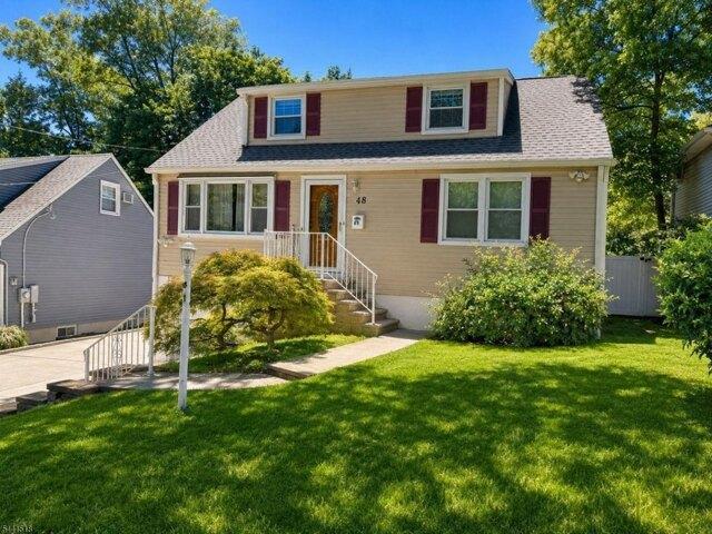 house with 4 bedroom, West Orange NJ DS104265931