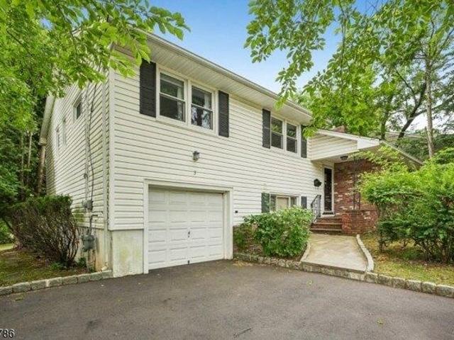 house with 4 bedroom, West Orange NJ DS104236085