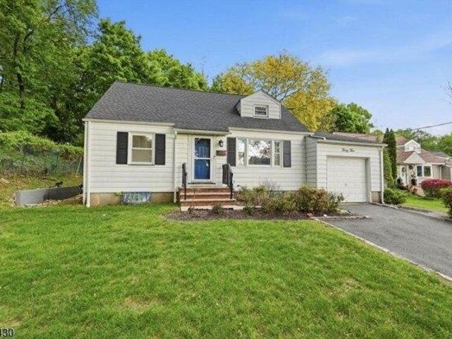 house with 4 bedroom, West Orange NJ DS104351210