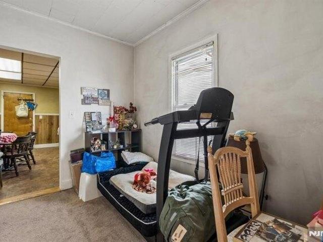 house with 4 bedroom, West Orange NJ ES105174971
