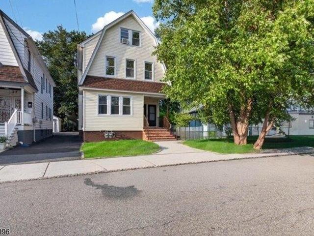house with 4 bedroom, West Orange NJ ES105204276