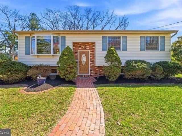 house with 4 bedroom, West Berlin NJ DS102529652