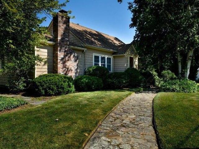house with 4 bedroom, West Boylston MA DS104478545