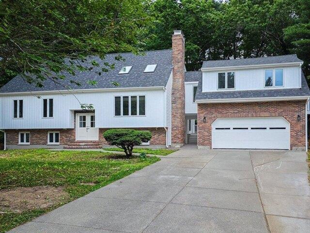house with 4 bedroom, West Bridgewater MA DS103852520