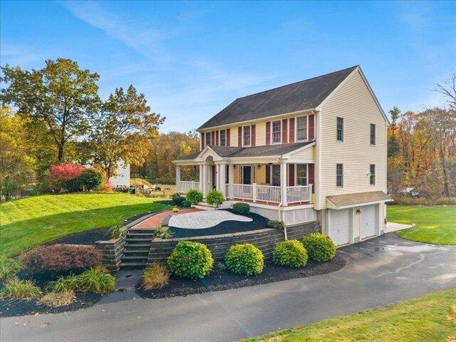 house with 4 bedroom, West Bridgewater MA ES103806896